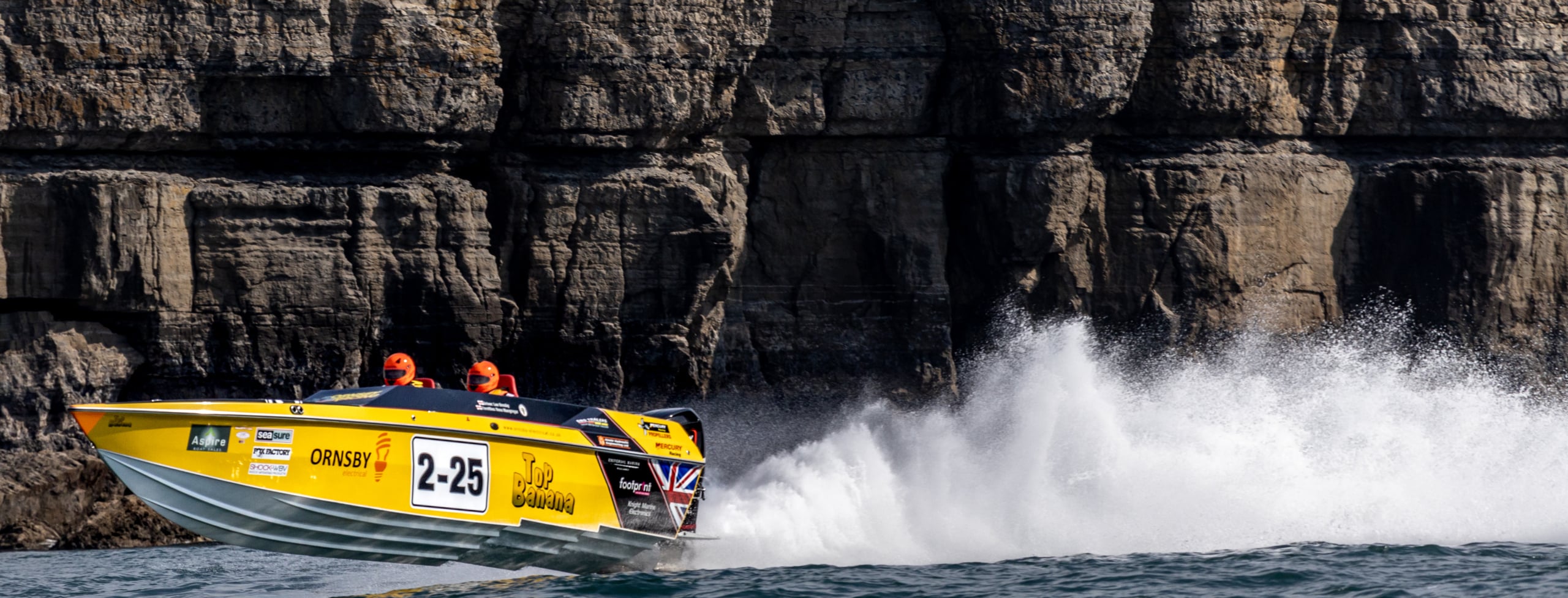 SHOCK-WBV Seating Features in Cowes – Poole Success - Powerboat and RIB